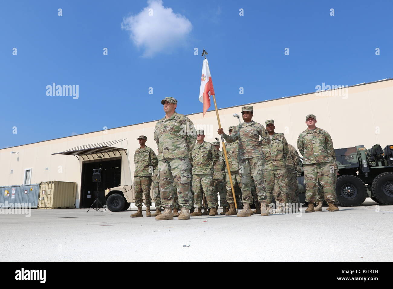 A Platoon of Soldiers with Headquarters Support Company, Headquarters ...