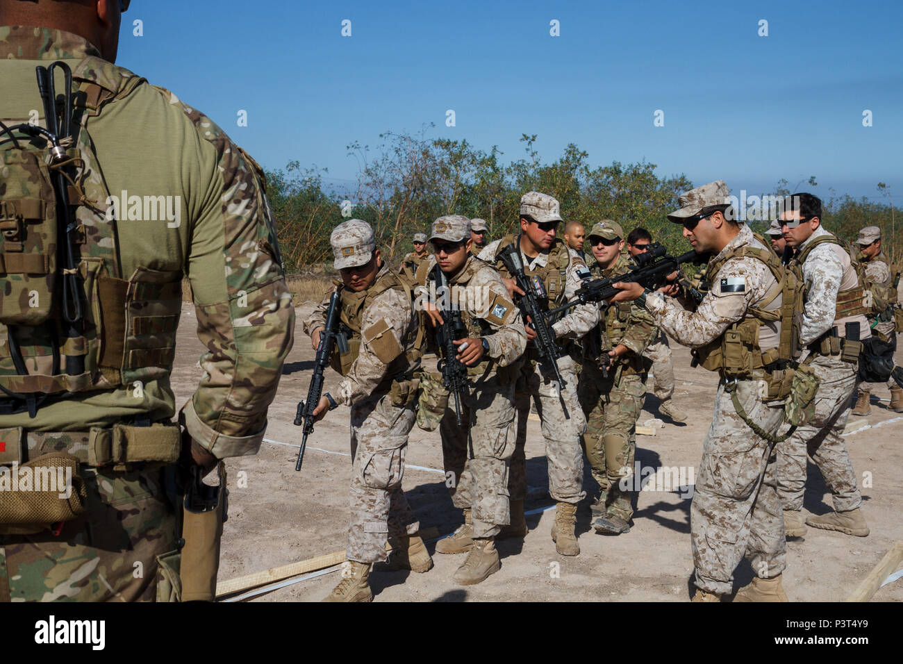 Operaciones especiales hi-res stock photography and images - Alamy