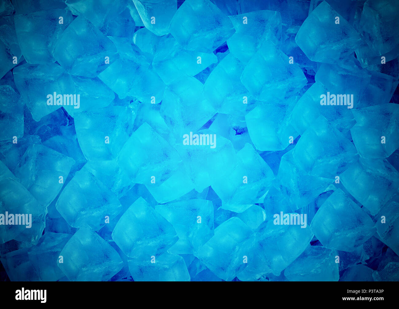 Blue ice cubes hi-res stock photography and images - Alamy