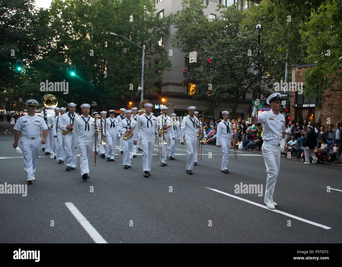 Alaska airlines fleet hi-res stock photography and images - Alamy