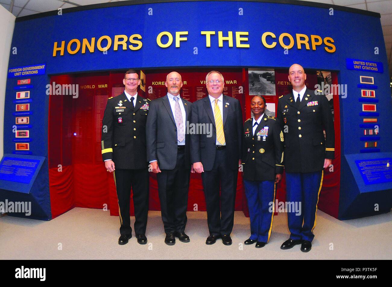 Cwo 5 hi-res stock photography and images - Alamy