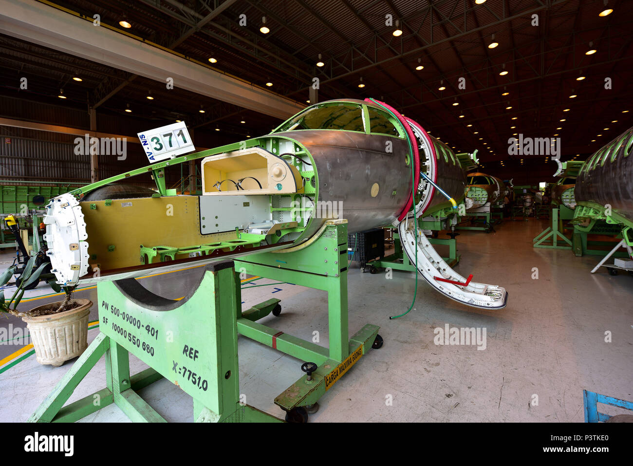 Embraer phenom 100 hi-res stock photography and images - Alamy