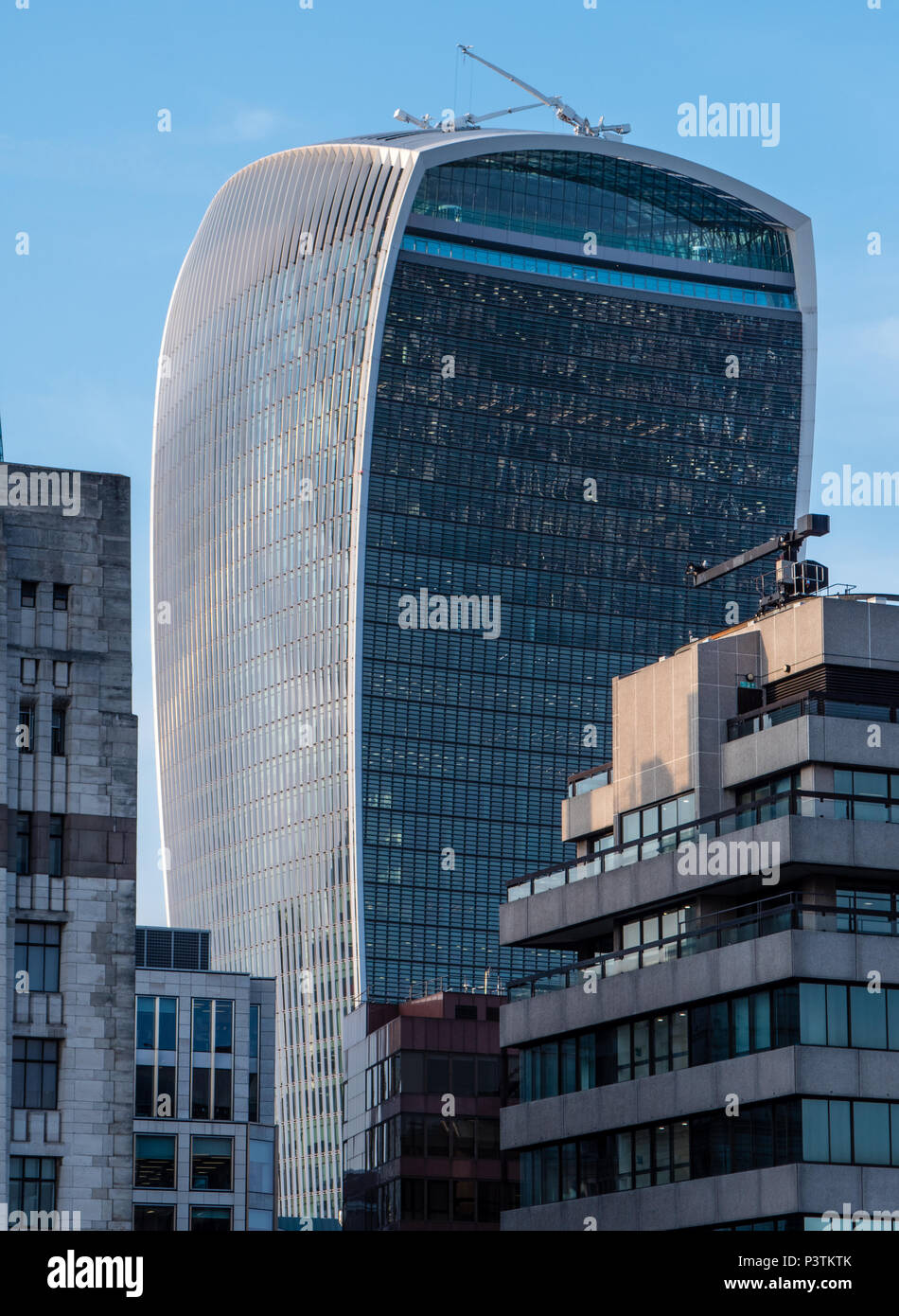 20 fenchurch street skyscraper hi-res stock photography and images - Alamy