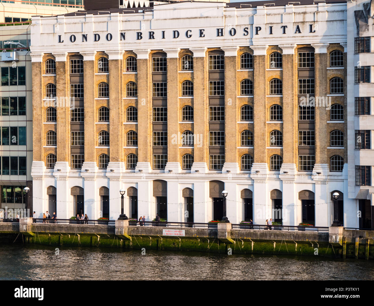 London bridge hospital hi-res stock photography and images - Alamy