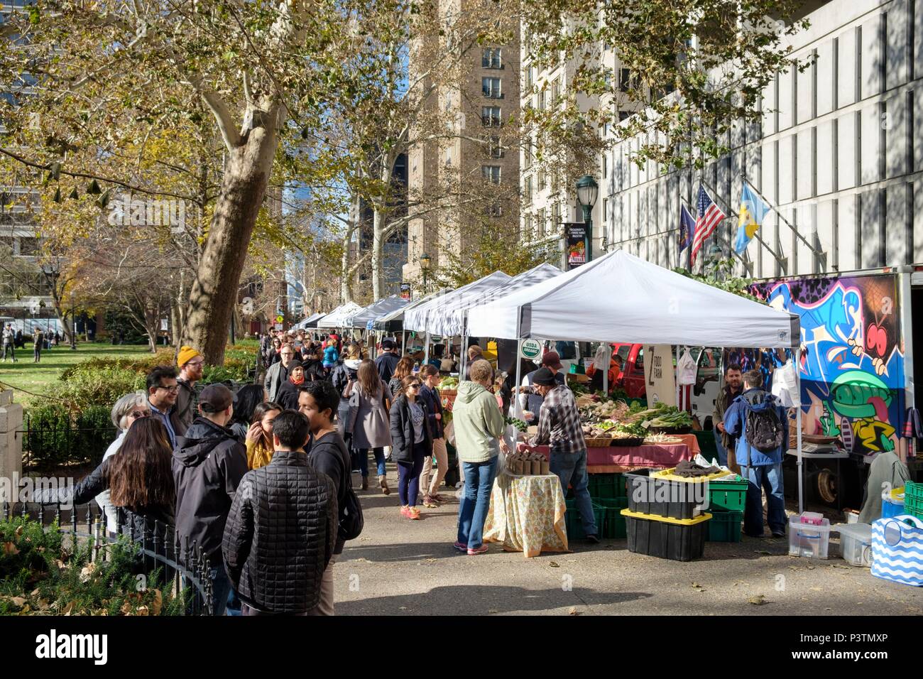 Philadelphia rittenhouse square hi-res stock photography and images - Alamy