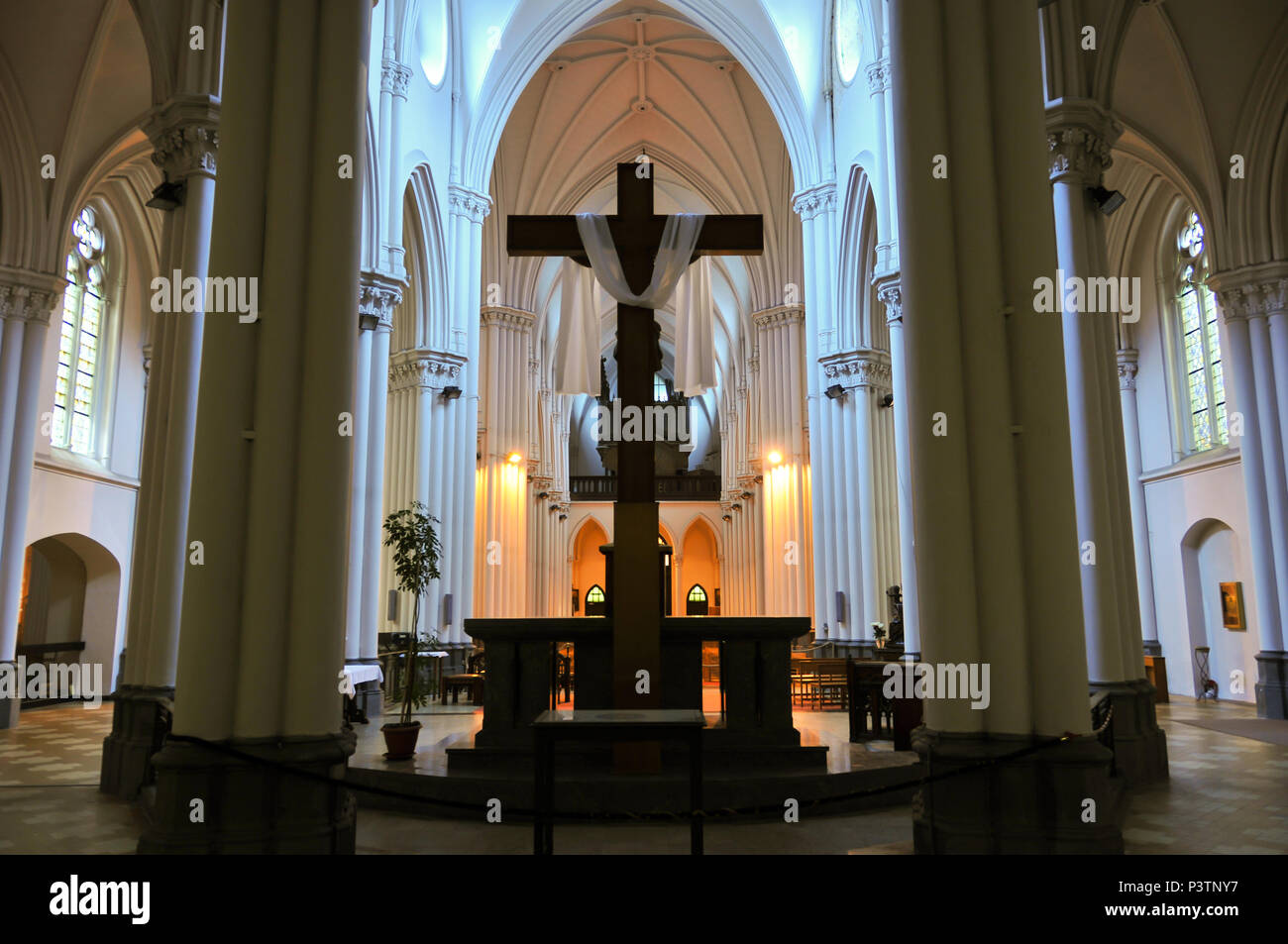 Catholic Church Altar Sanctuary High Resolution Stock Photography and ...