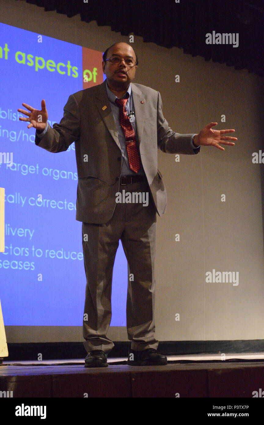 Kolkata, India. 19th June, 2018. Nabarun Ghosh (Professor of West Texas ...