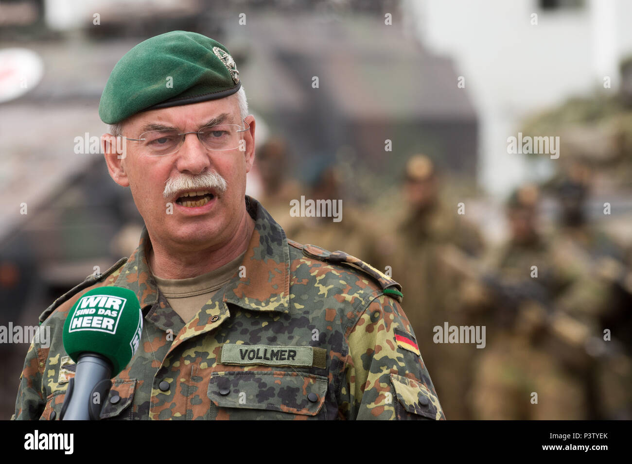 Letzlingen, Germany. 19th June, 2018. Lieutenant general Joerg Vollmer ...