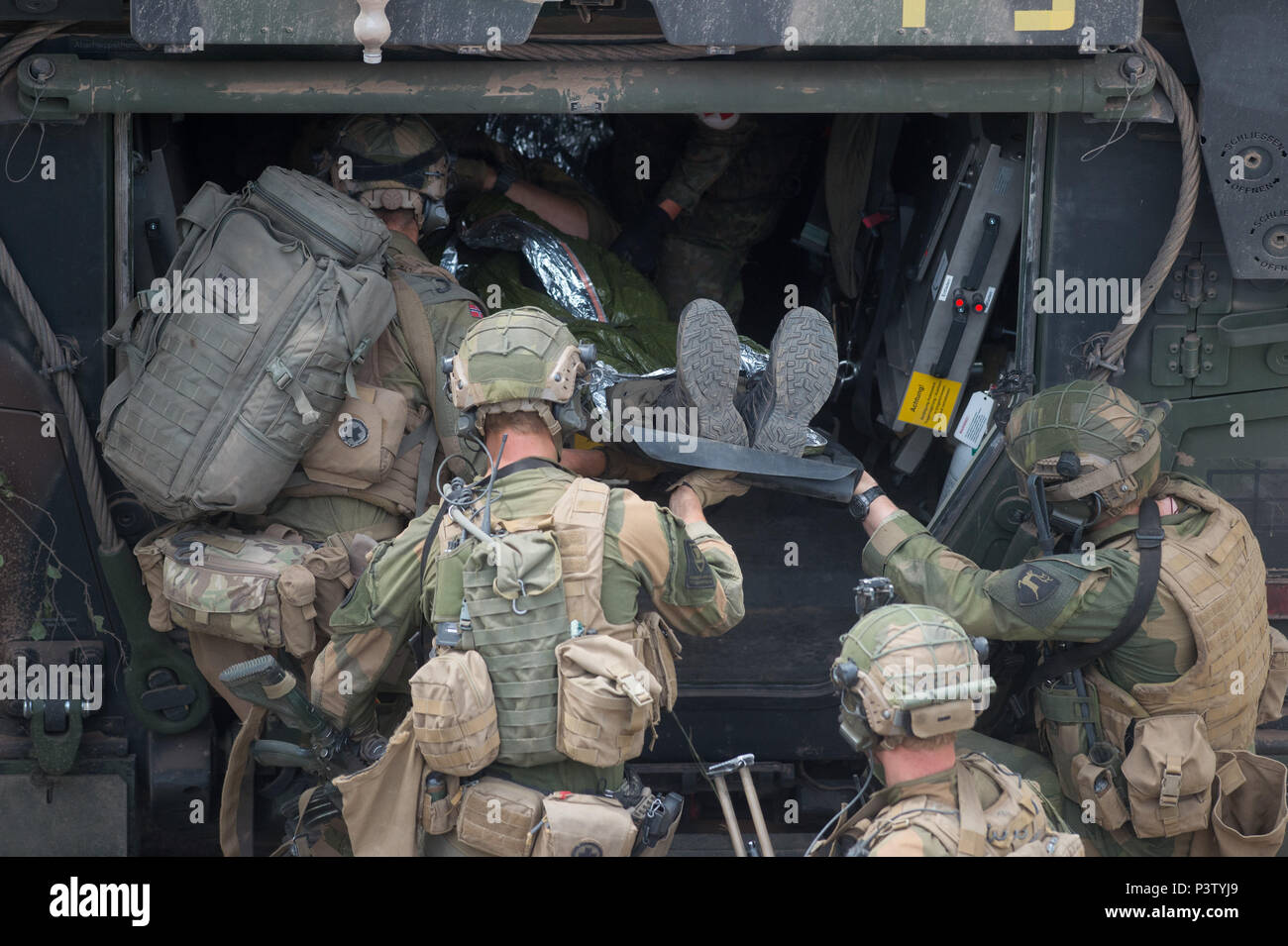 Letzlingen, Germany. 19th June, 2018. Infantrymen of the Norwegian ...