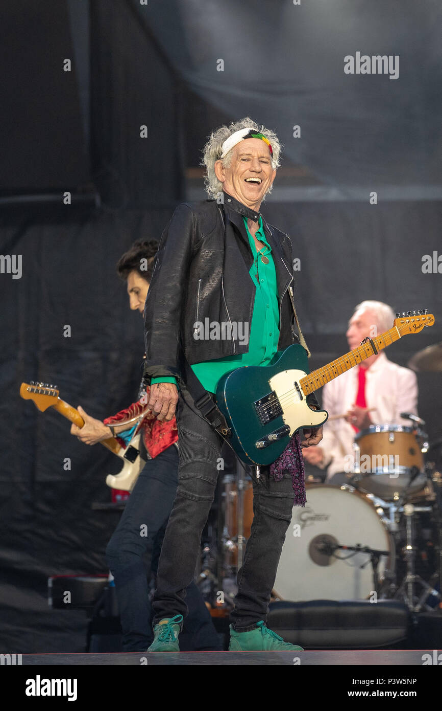 Charlie falconer hi-res stock photography and images - Alamy