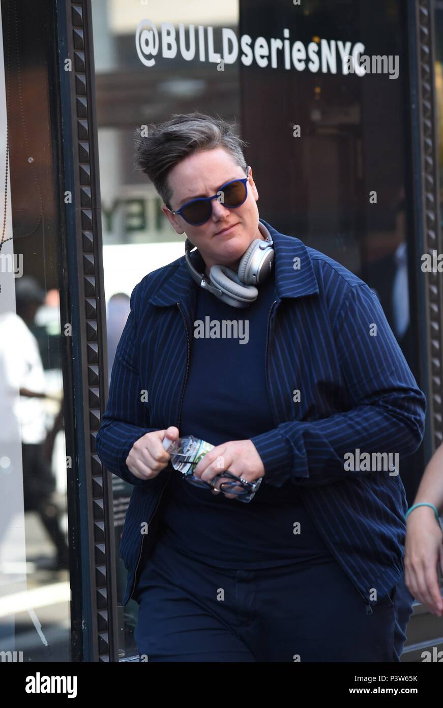 Hannah gadsby hi-res stock photography and images - Alamy