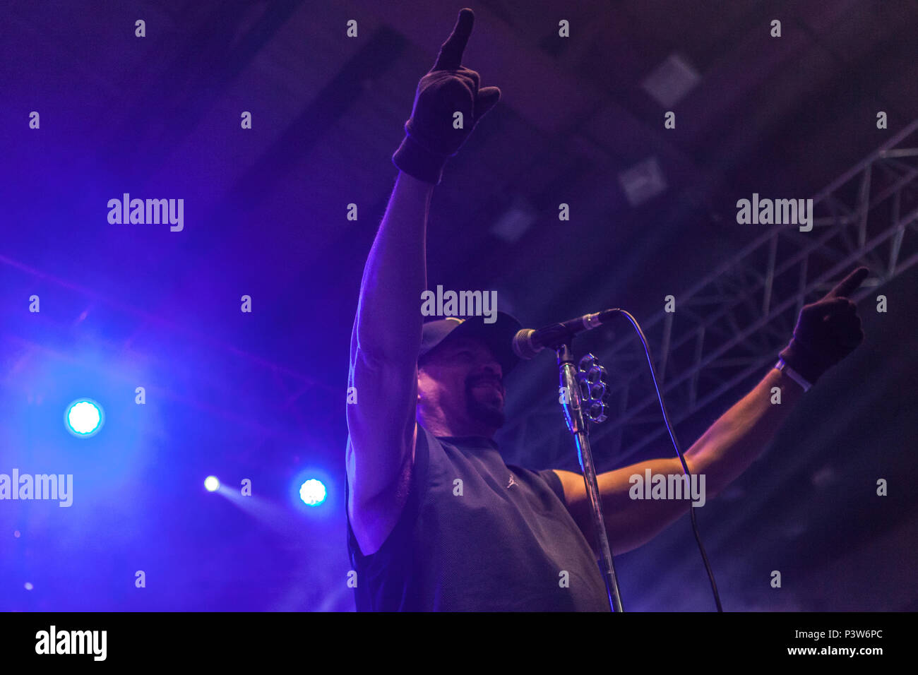 Rapper actor ice t hi-res stock photography and images - Alamy