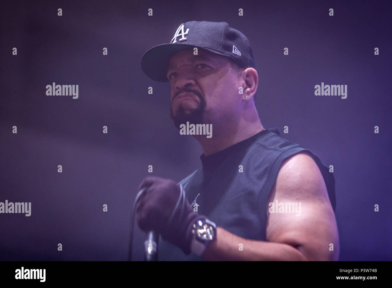 Rapper actor ice t hi-res stock photography and images - Alamy
