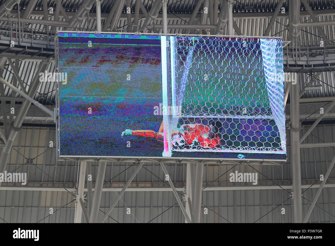 Var football colombia hi-res stock photography and images - Alamy