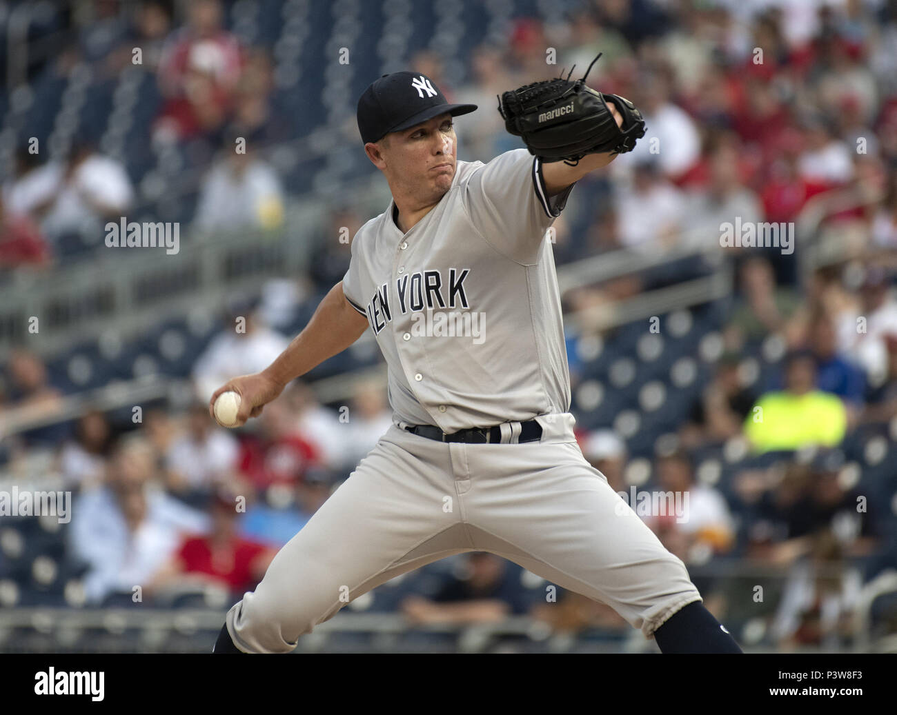 New york yankees relief pitcher hi-res stock photography and images - Alamy