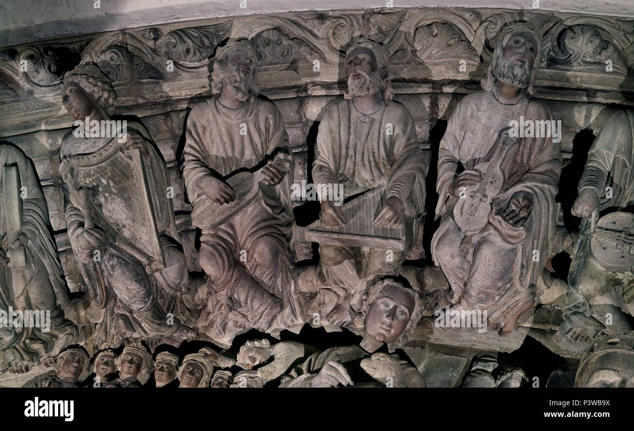 PORTICO DE LA GLORIA-DET MUSICOS. Author: Master Mateo (c. 1150-c. 1200 ...