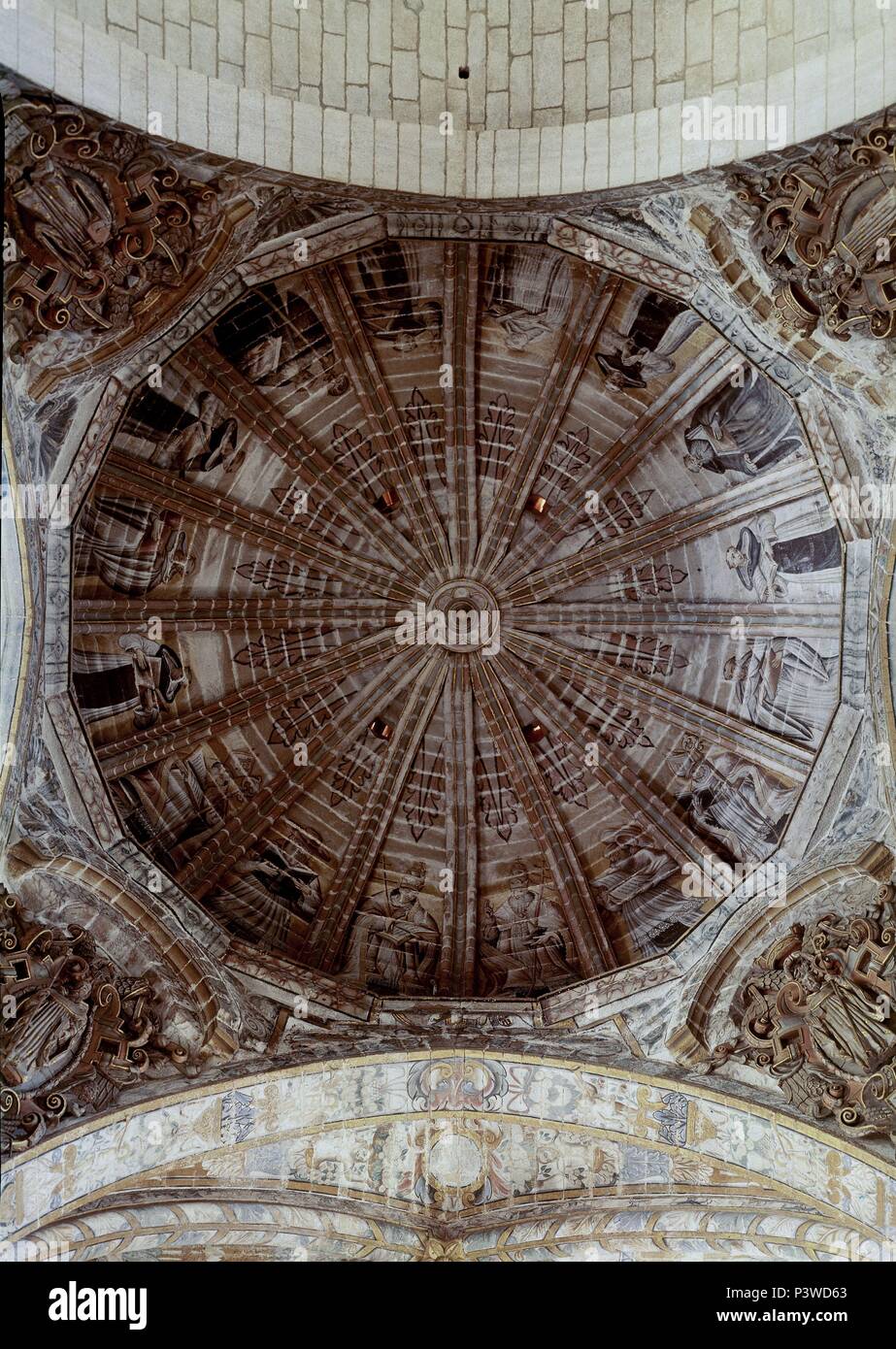 Bóveda barroca hi-res stock photography and images - Alamy