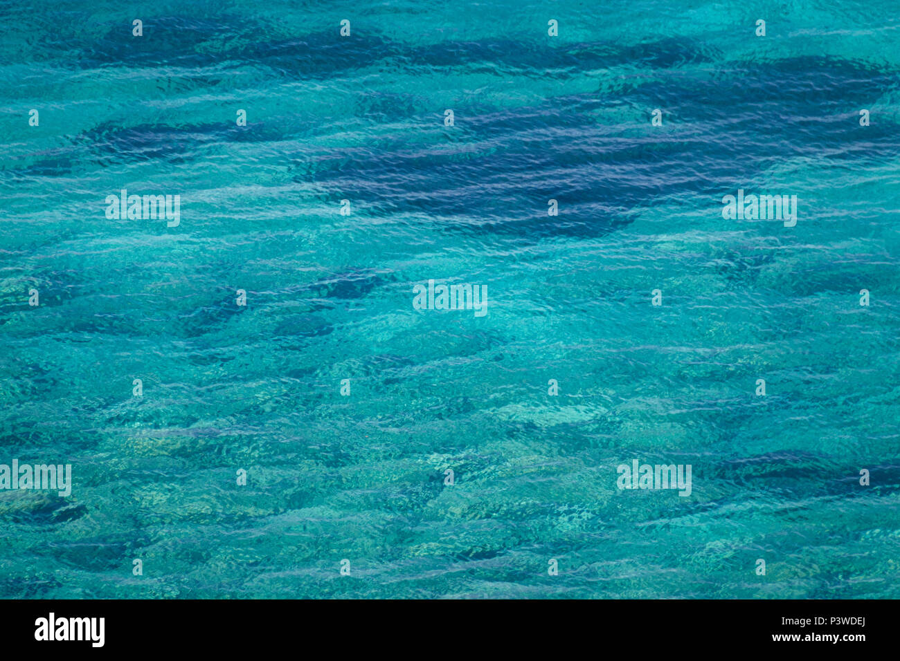 Emerald green sea water texture hi-res stock photography and images - Alamy