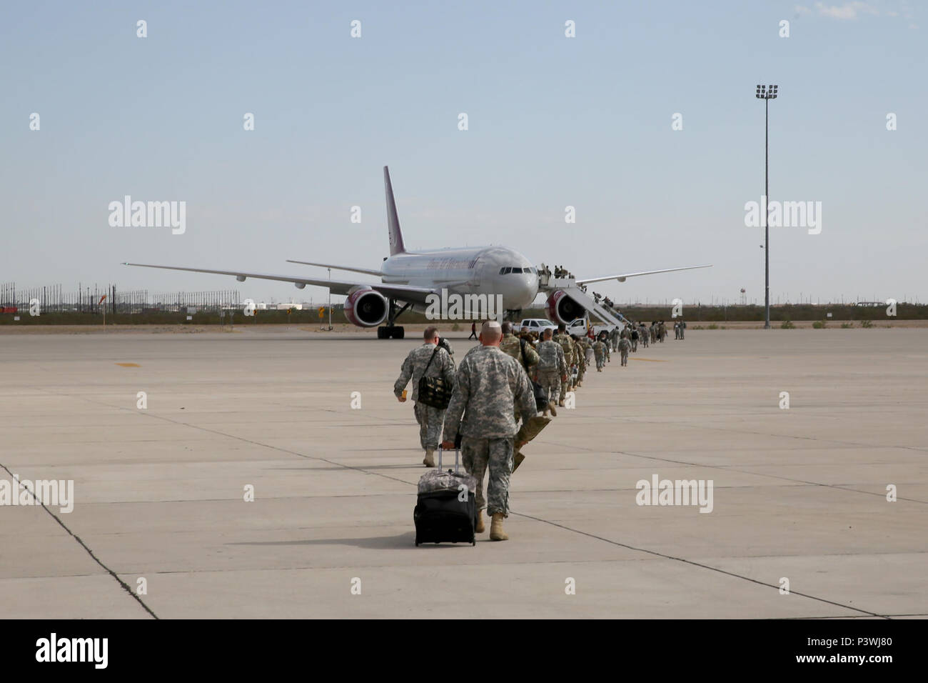 Soldiers assigned to 3rd Battalion, 265th Air Defense Artillery ...