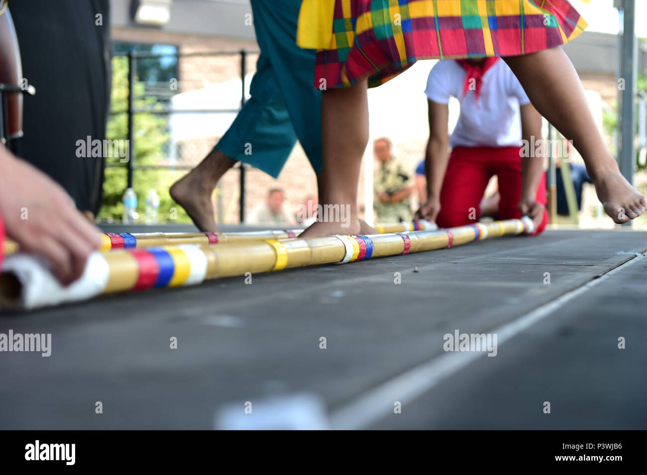 Tinikling hi-res stock photography and images - Alamy
