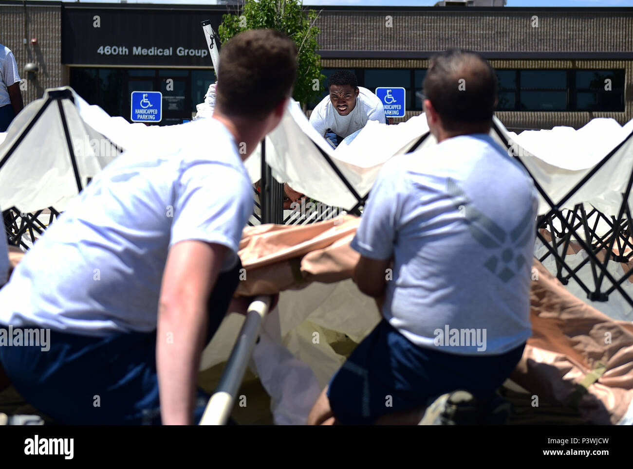 In place patient decontamination team hi-res stock photography and ...