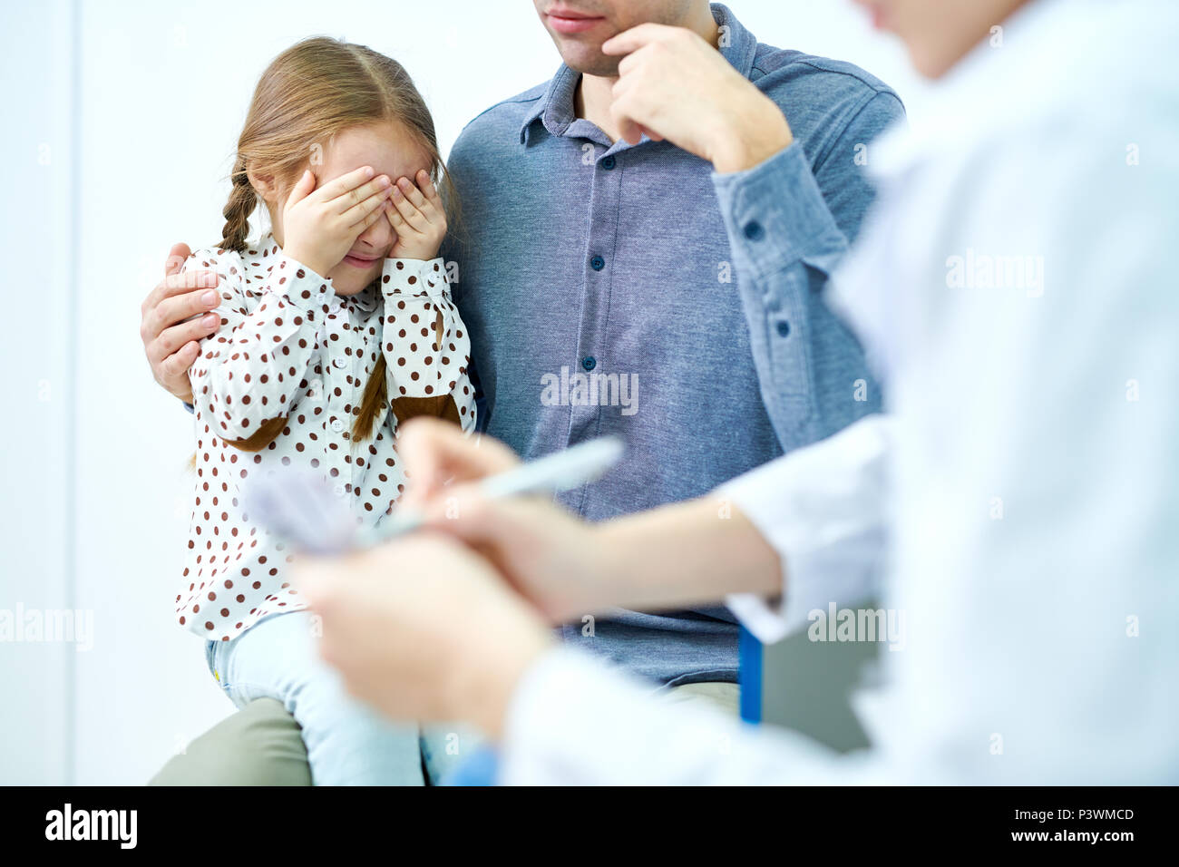 Fear face scared hi-res stock photography and images - Alamy