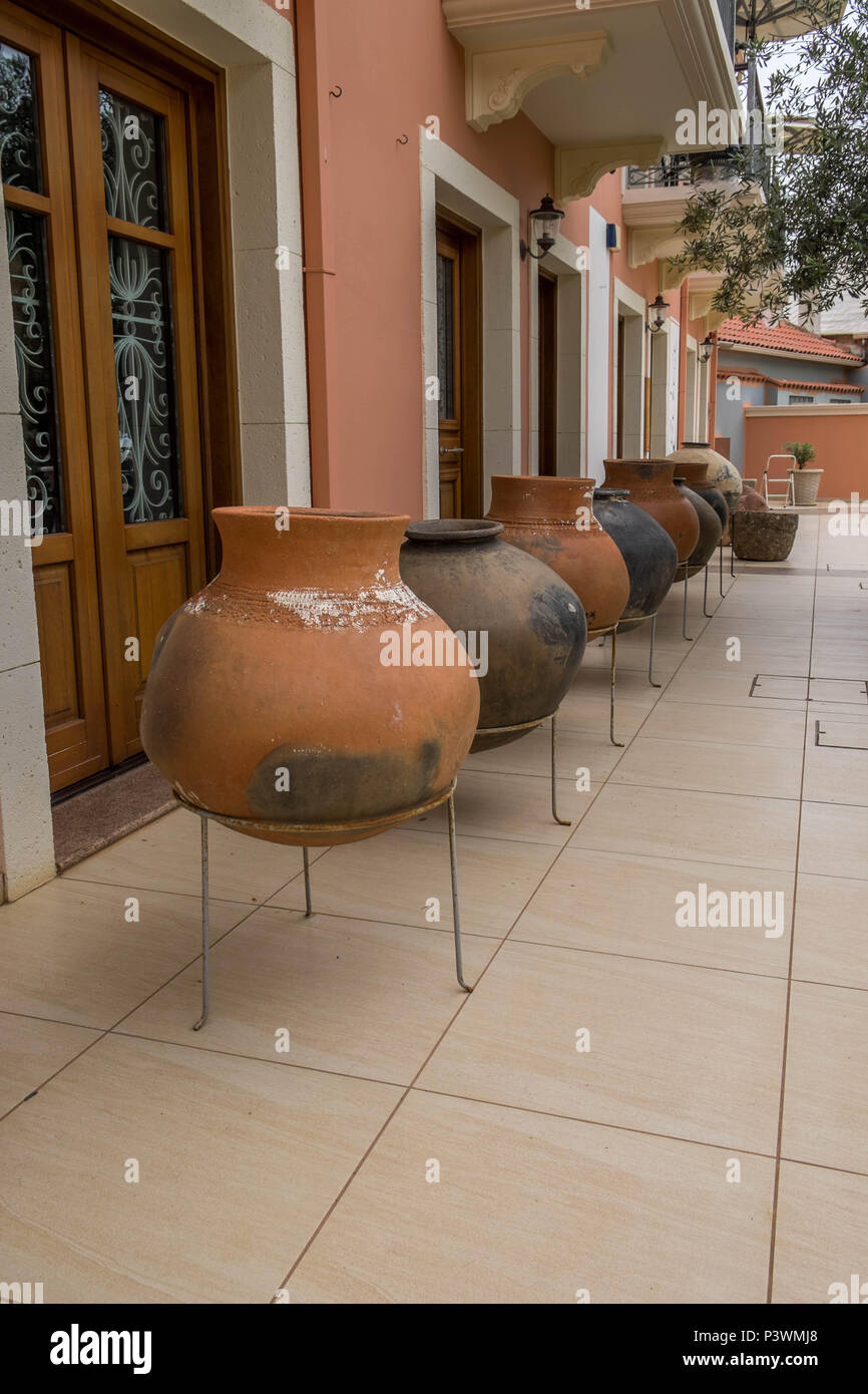 Handmade storage pots hi-res stock photography and images - Alamy