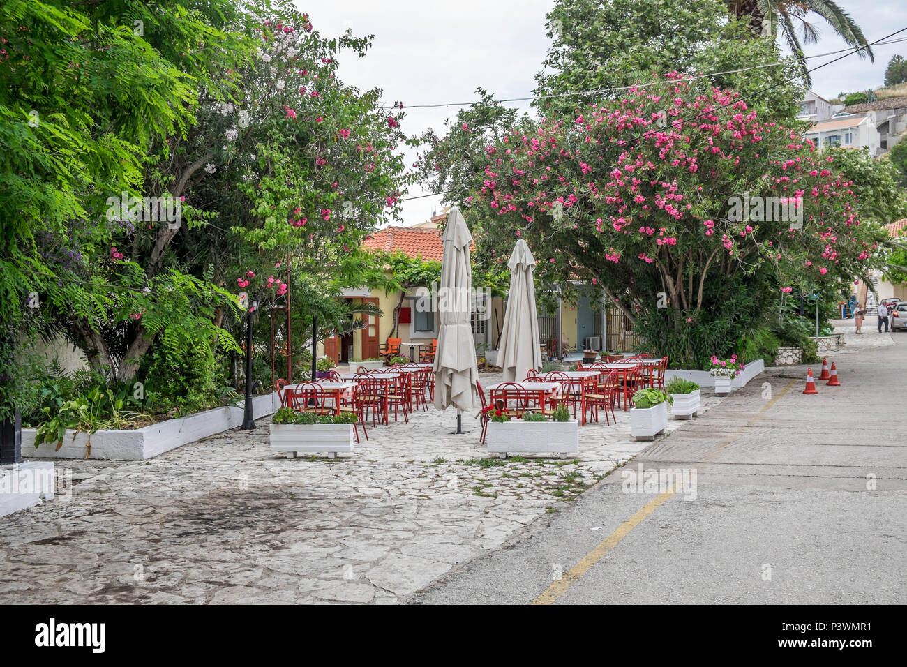 Empty tables in main square hi-res stock photography and images - Alamy