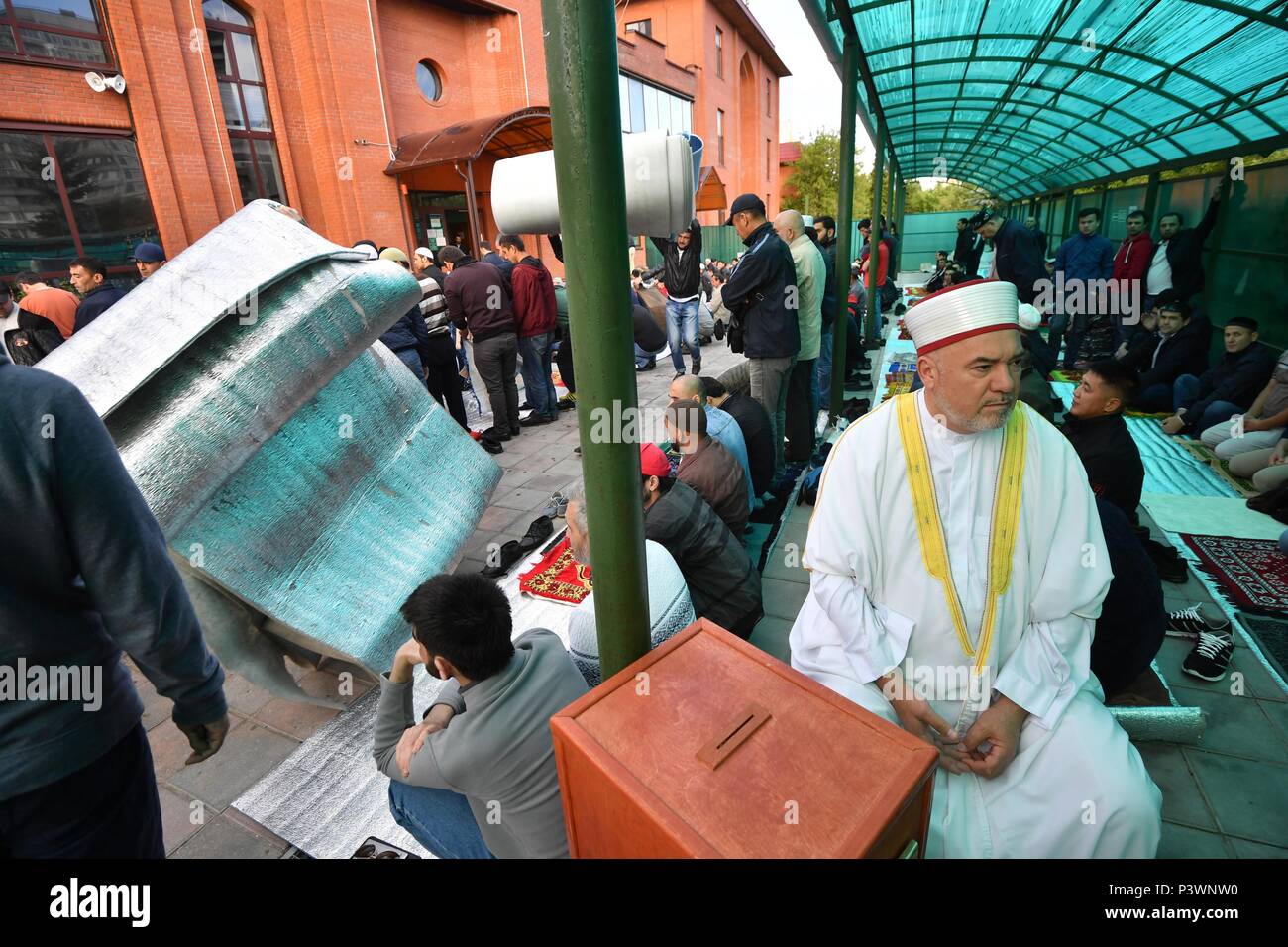 June 15, 2018. - Russia, Moscow. - Muslims during the Eid al-Fitr ...