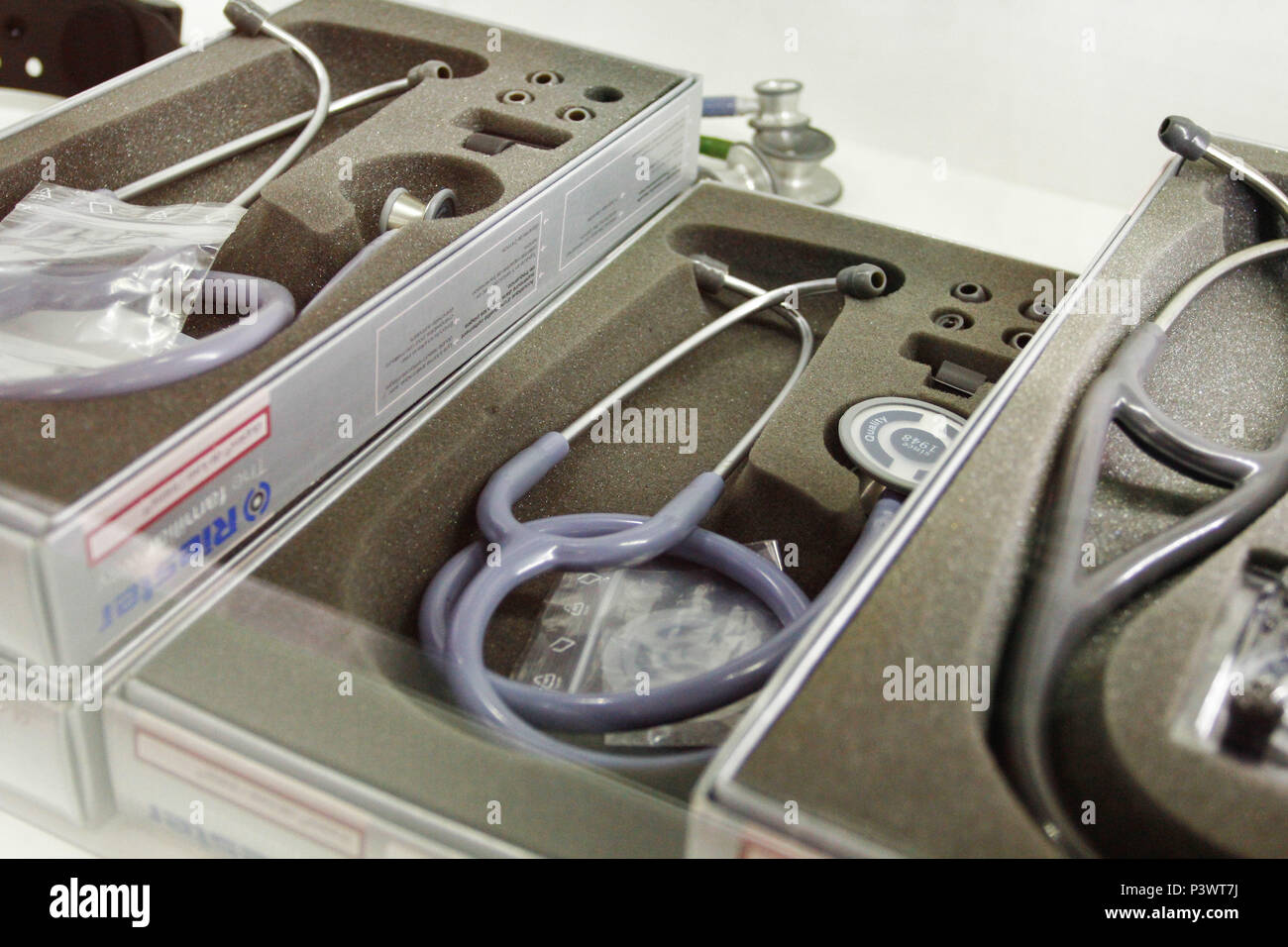 Estetoscopio medico hi-res stock photography and images - Alamy