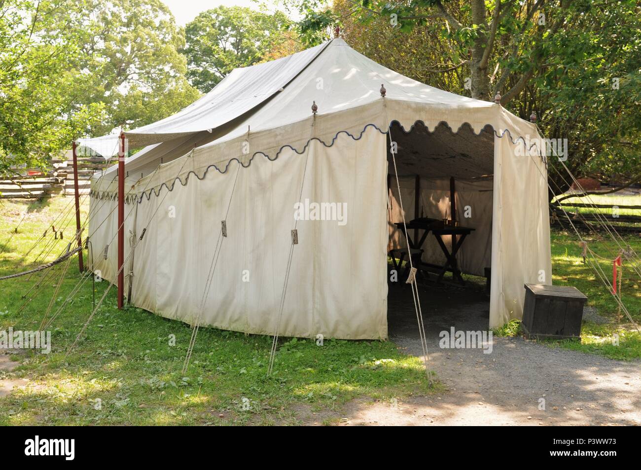 George Washington's Tent at Yorktown, Virginia Stock Photo - Alamy