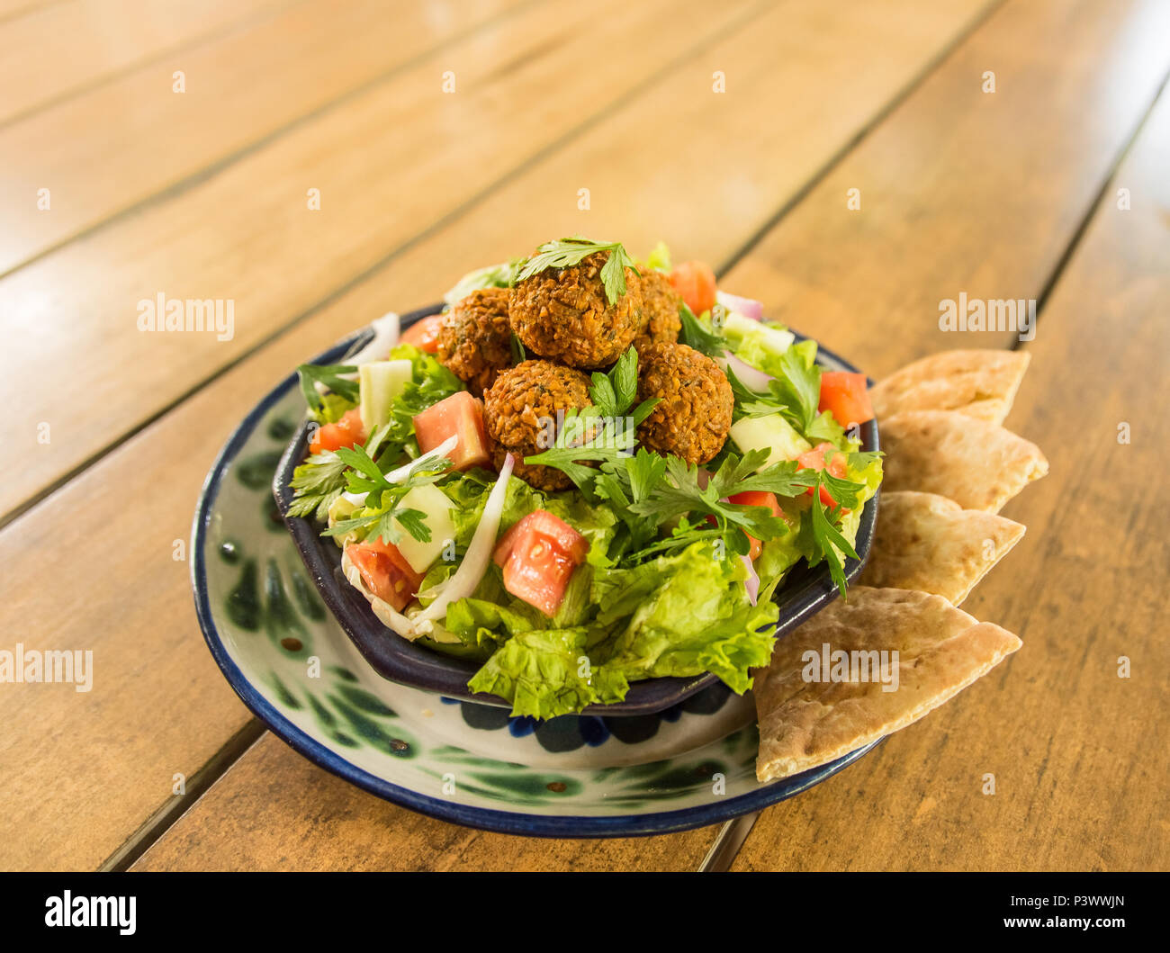 Falafel presentation hi-res stock photography and images - Alamy