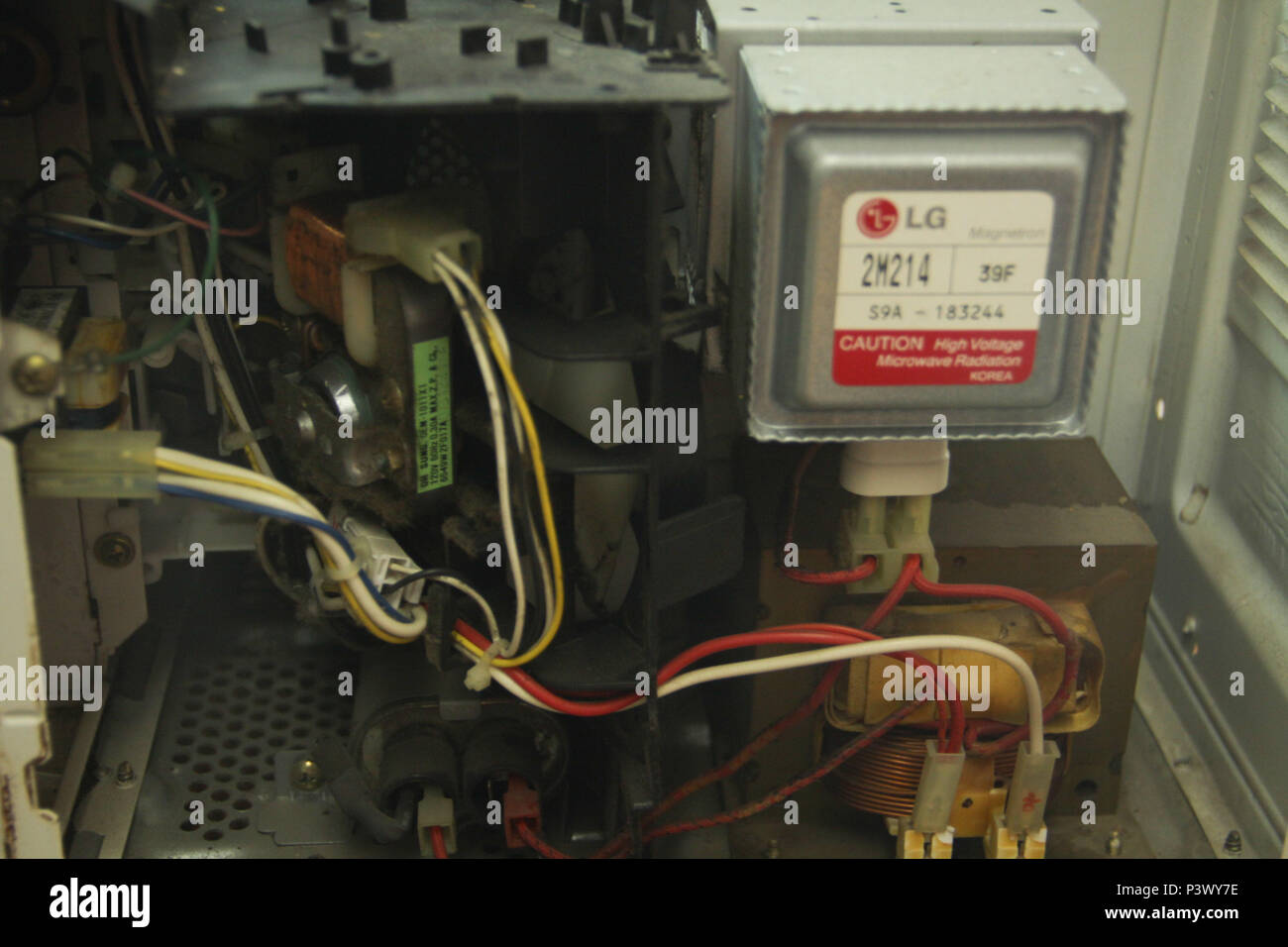 Componentes de microondas hi-res stock photography and images - Alamy