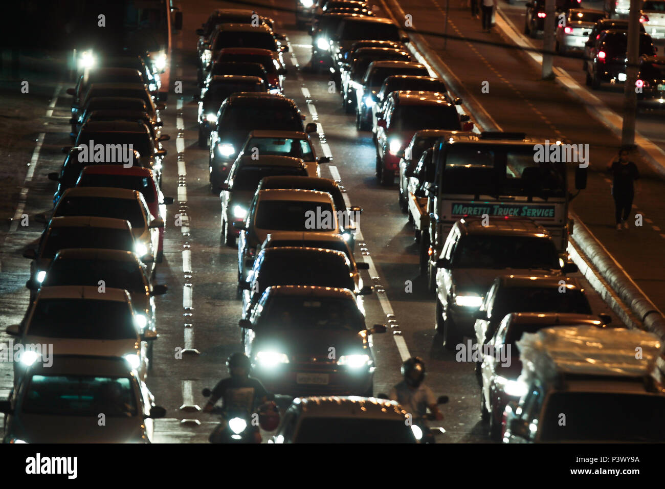 Congestionamento hi-res stock photography and images - Alamy