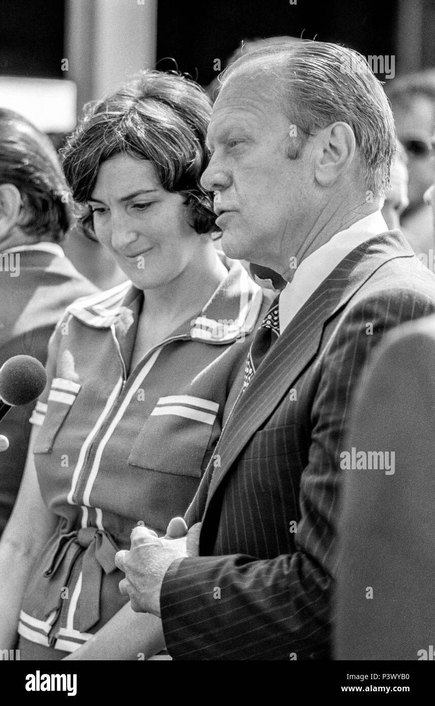 FORT SMITH, AR, USA - AUGUST 10, 1975 -- President Gerald R. Ford ...