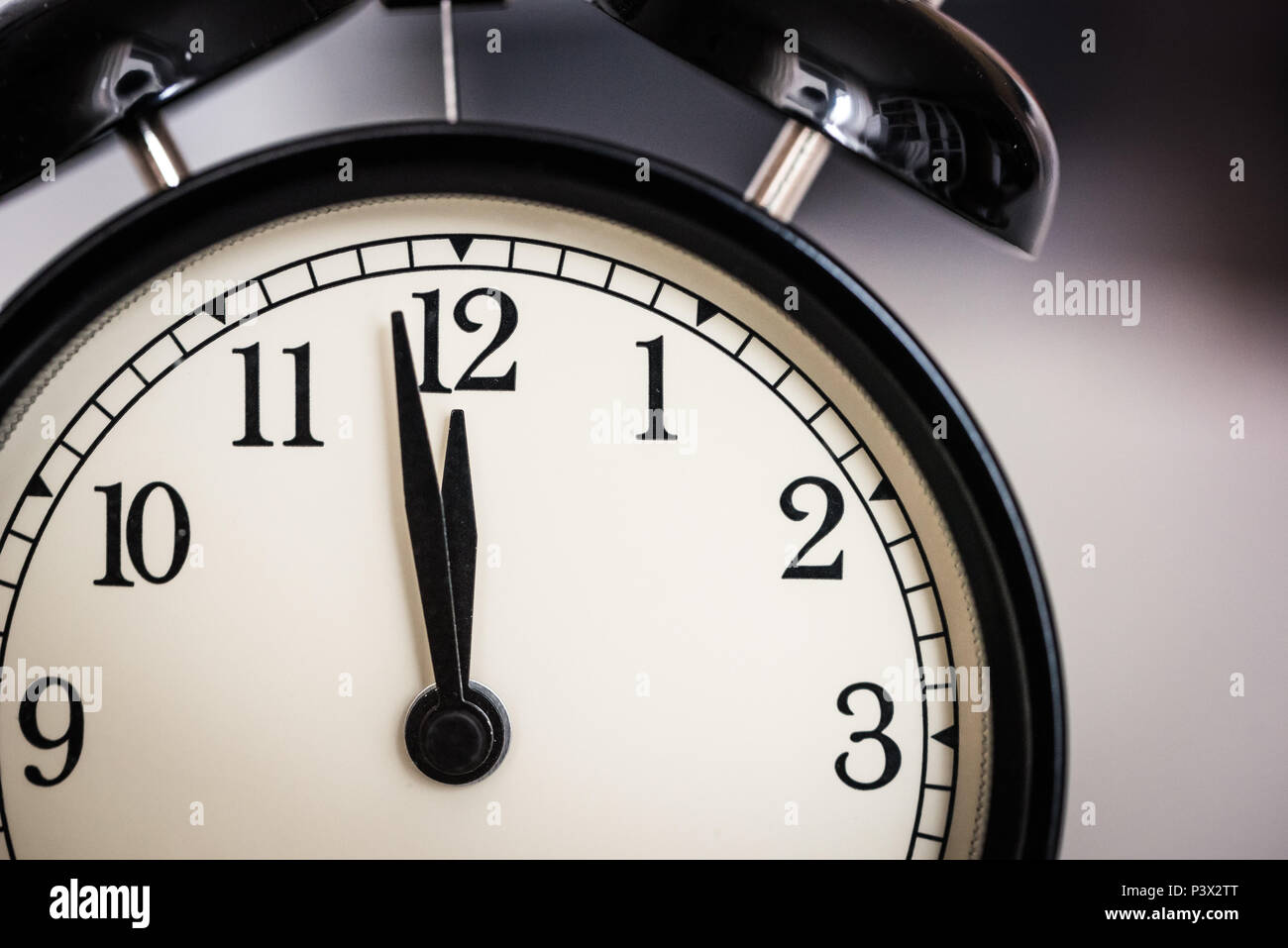Clock time 12 15 hi-res stock photography and images - Alamy
