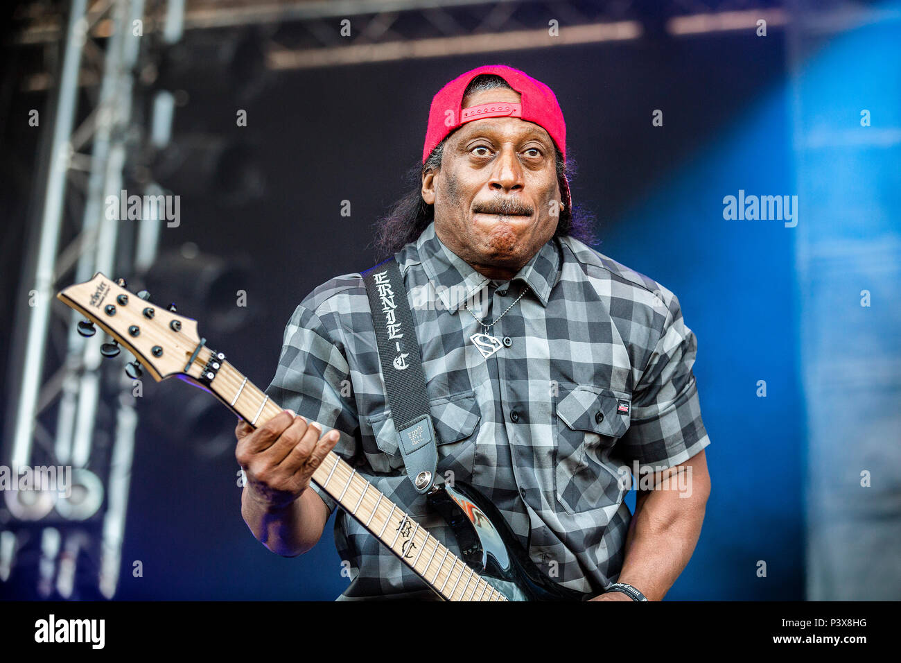 Body count hi-res stock photography and images - Alamy