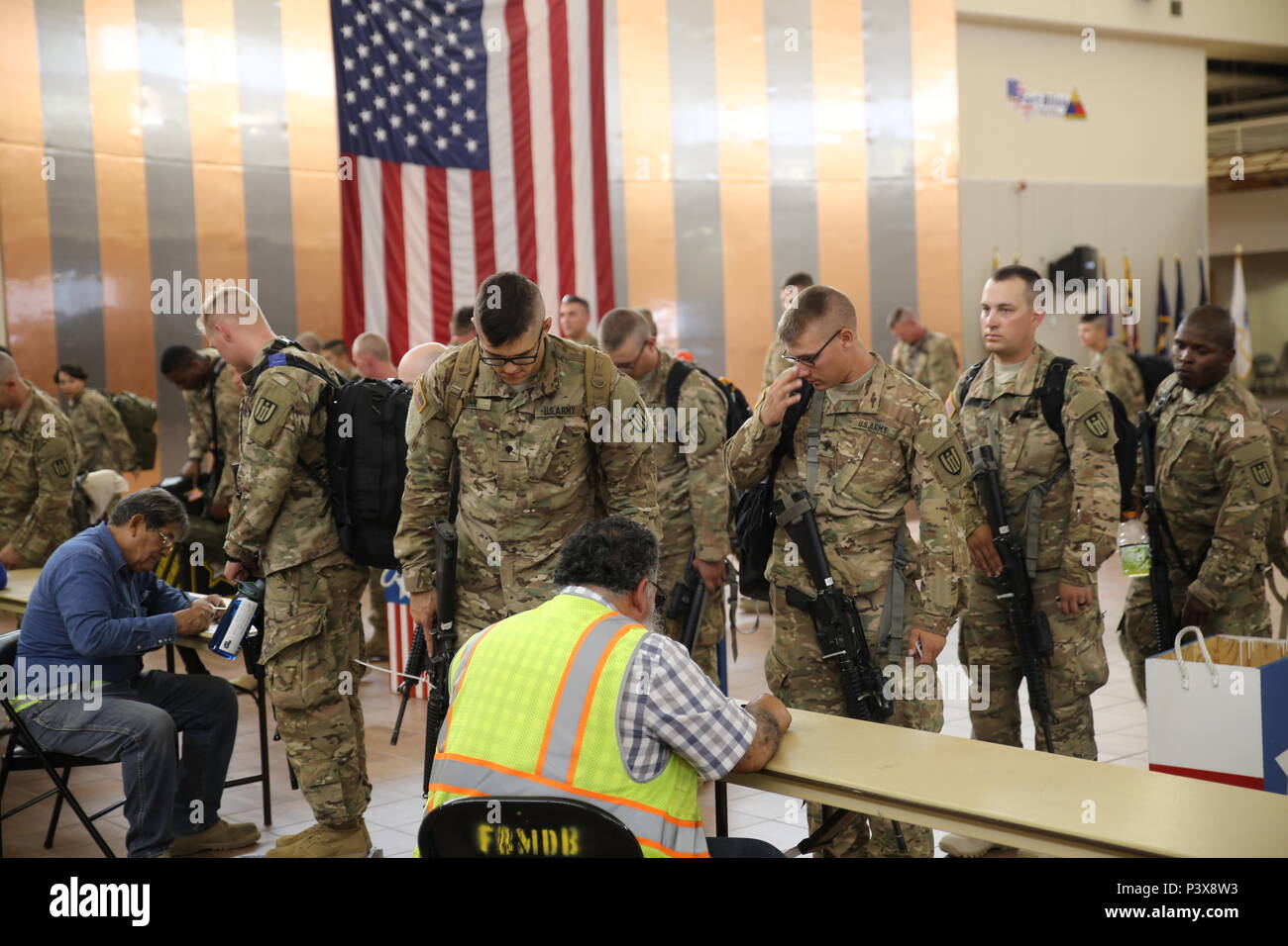 Soldiers assigned to the 389th Engineer Company weigh in for ...