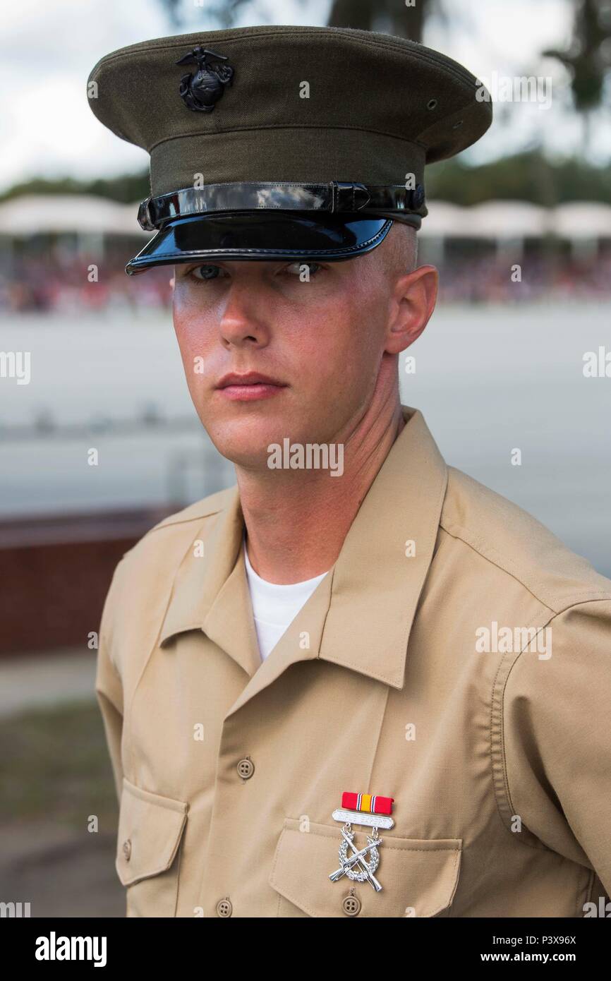 Pfc. Timothy Stratton, the Alpha Company high shooter from Platoon 1058 ...