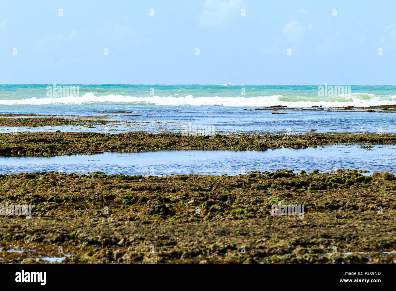 Vista da praia do Parracho, em Porto Seguro Stock Photo - Alamy
