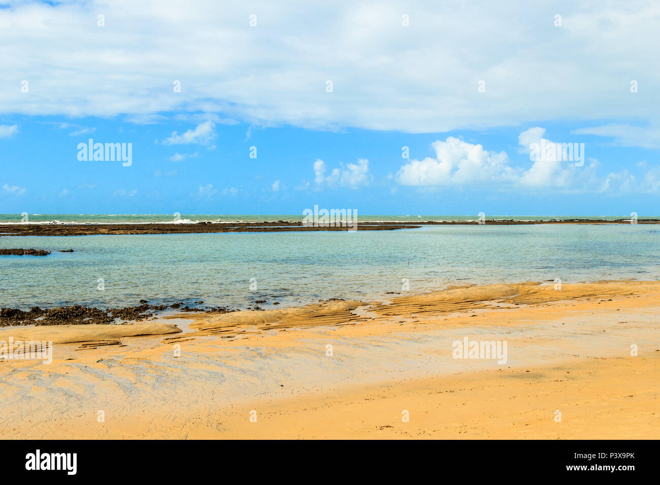 Vista da praia do Parracho, em Porto Seguro Stock Photo - Alamy