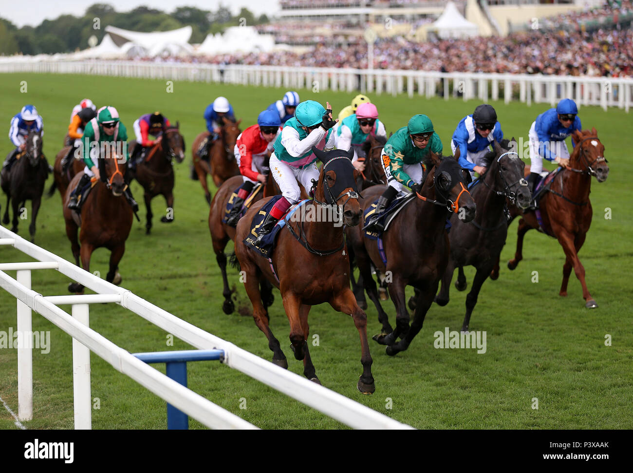 Monarchs Glen ridden by Frankie Dettori coming home to win the ...