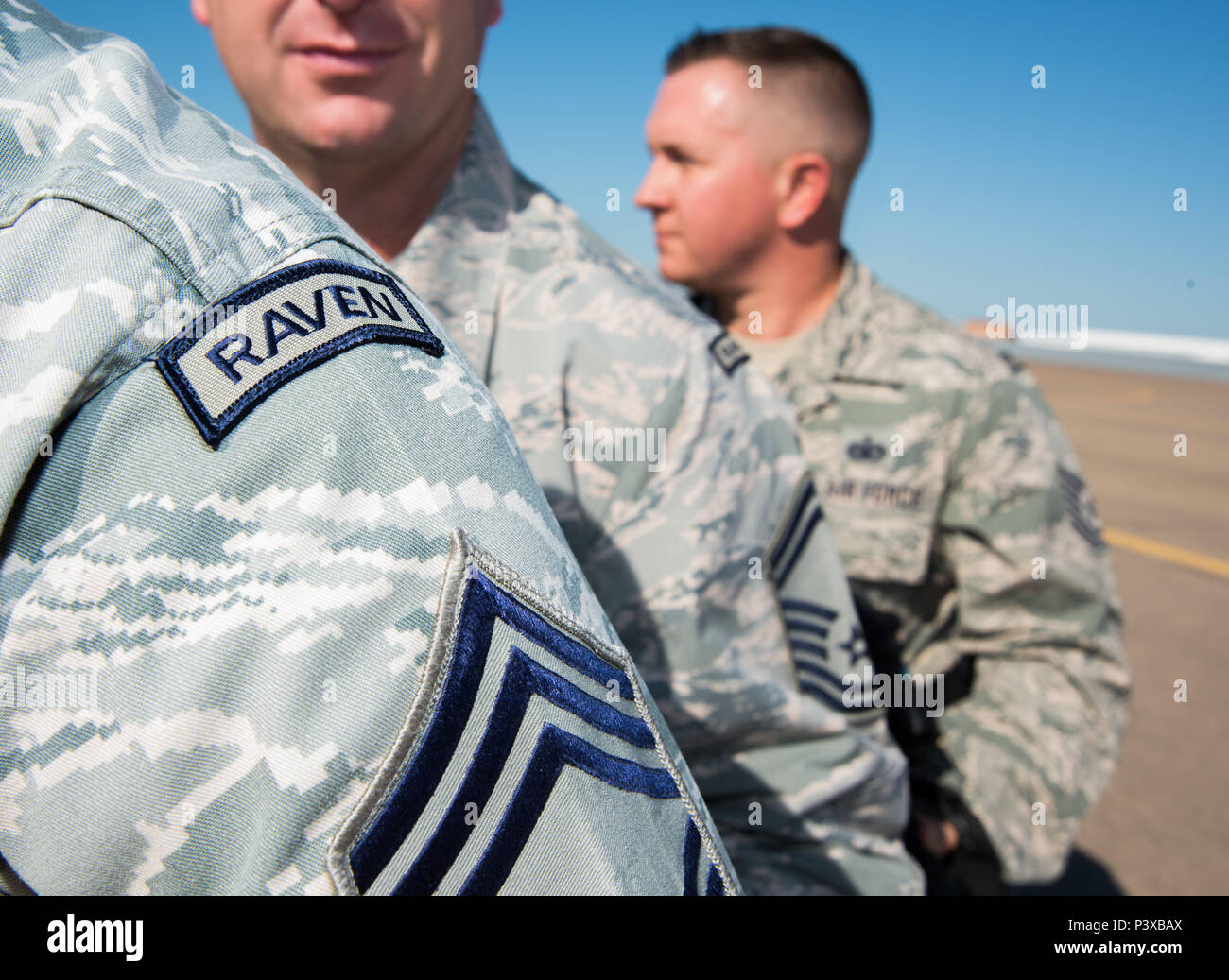 U.S. Air Force Chief Master Sgt. Del Atkinson, Senior Master Sgt ...