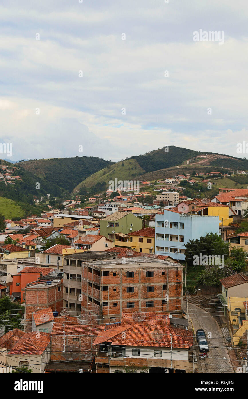 Vista da Cidade de Cunha Stock Photo - Alamy