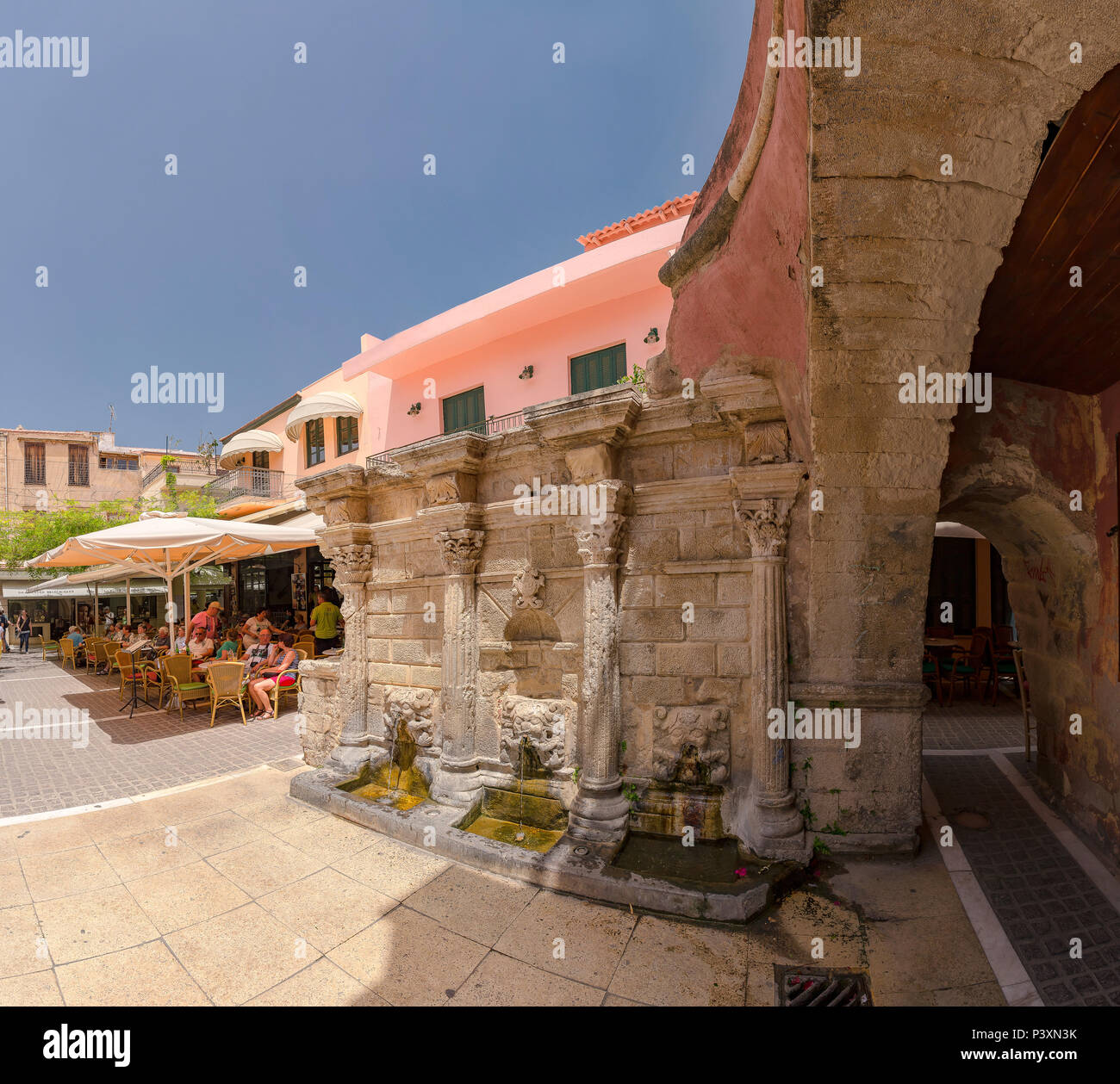 The Rimondi Fountain High Resolution Stock Photography and Images - Alamy