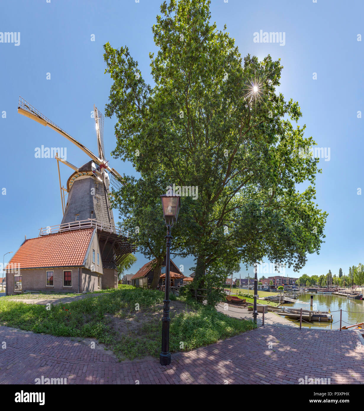 Tower mill called De Hoop Stock Photo - Alamy