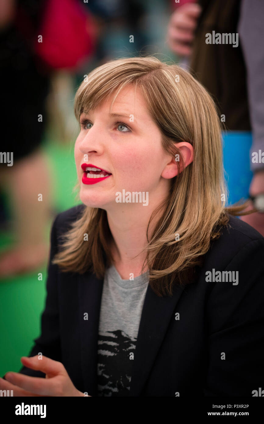 Tara westover portrait hi-res stock photography and images - Alamy