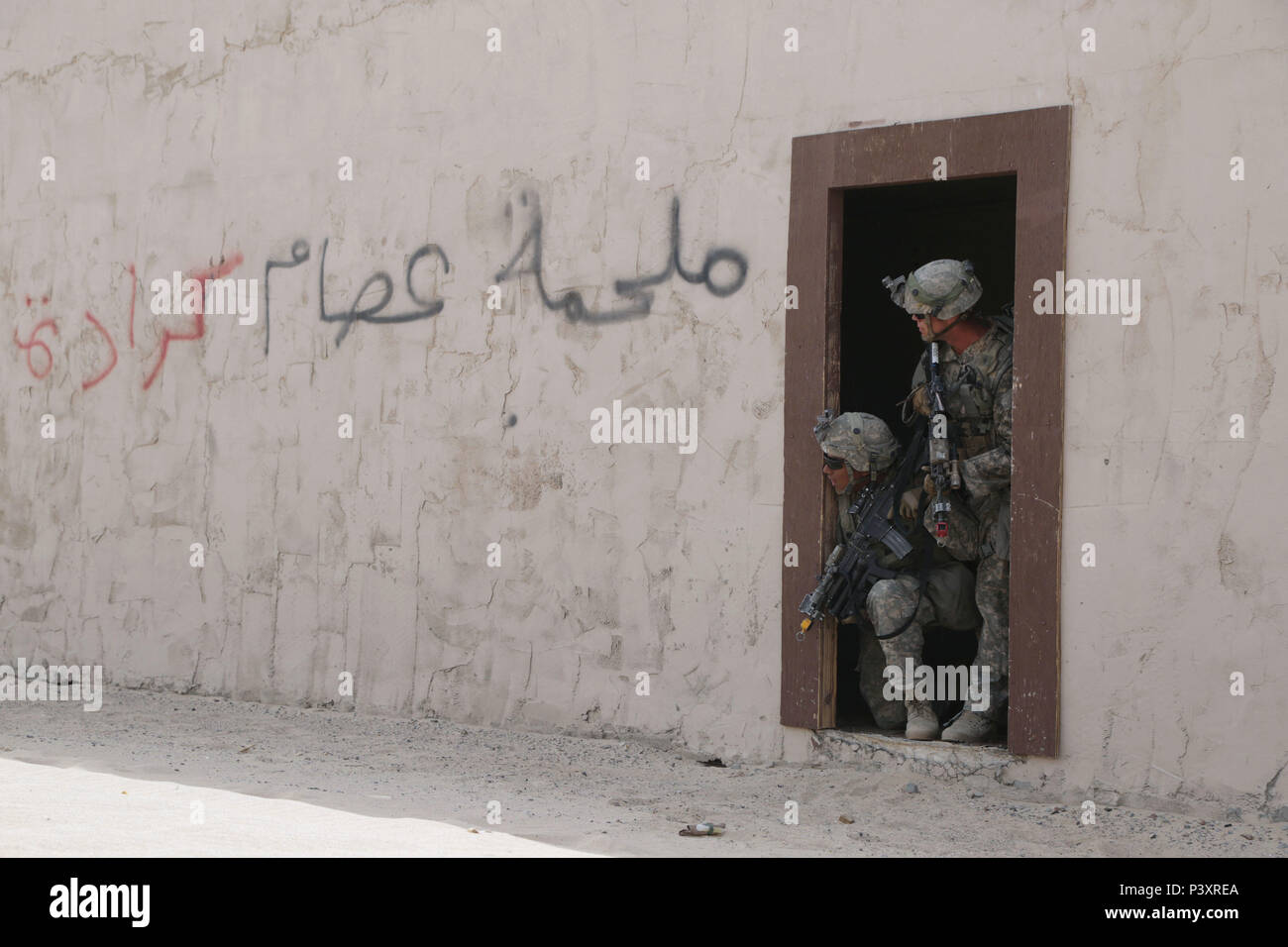 U.S. Army Soldiers assigned to 2nd Battalion, 34th Armor Regiment, 1st ...