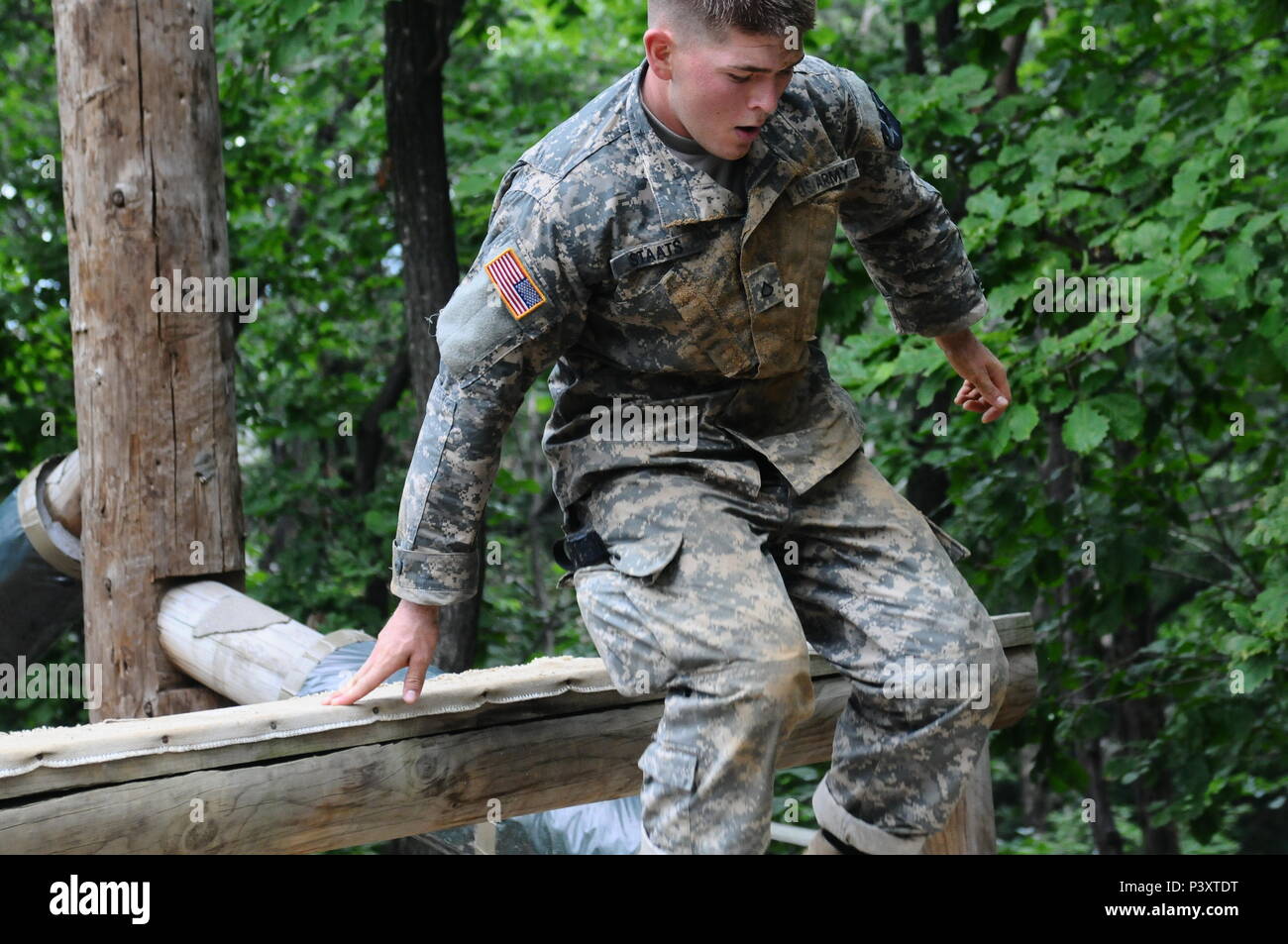 Pfc. Nathan Staats, a Turlock, California native assigned as a Multiple ...