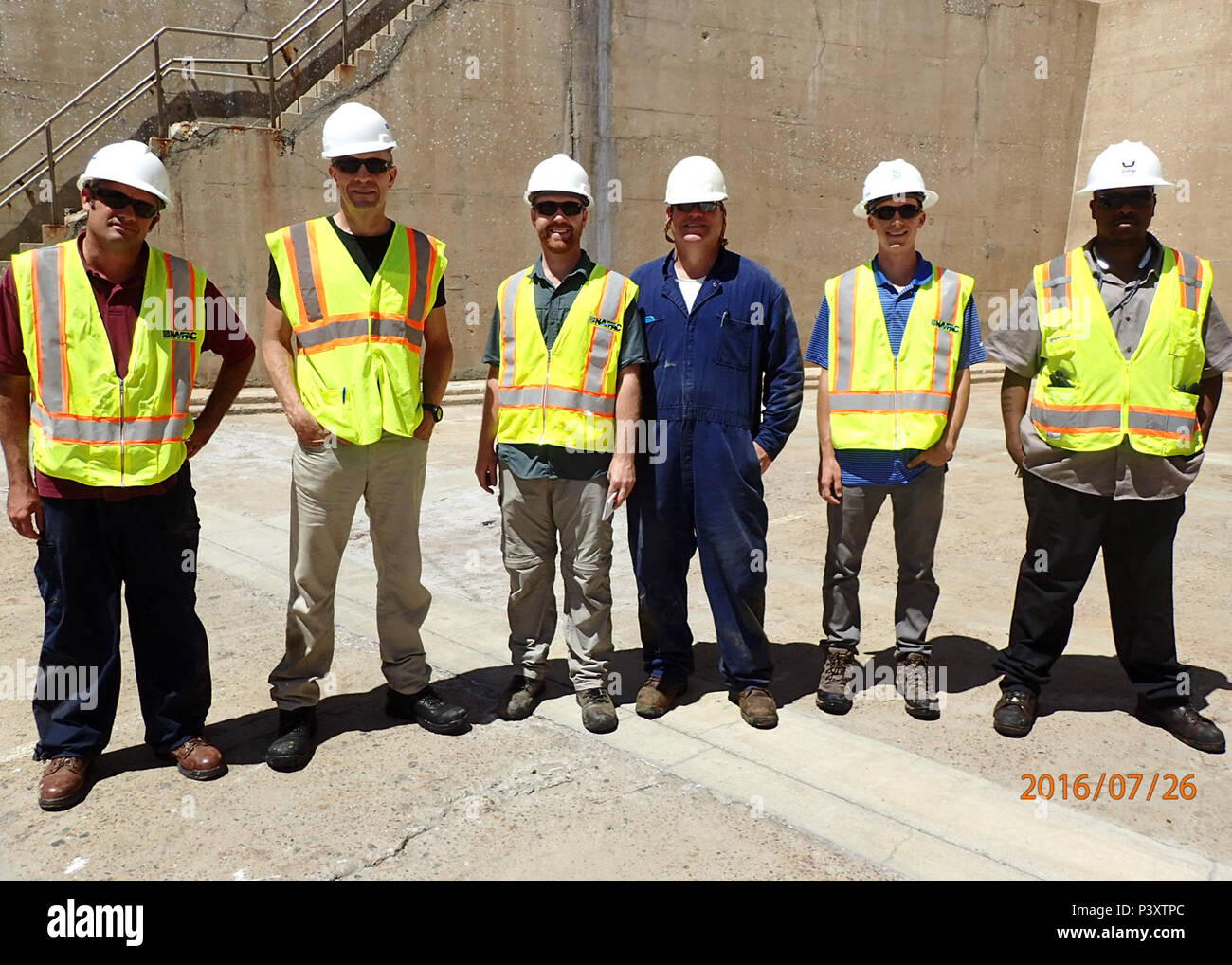 Inspection teams from NAVFAC EXWC and NAVSEA conduct a tri-annual Dry ...